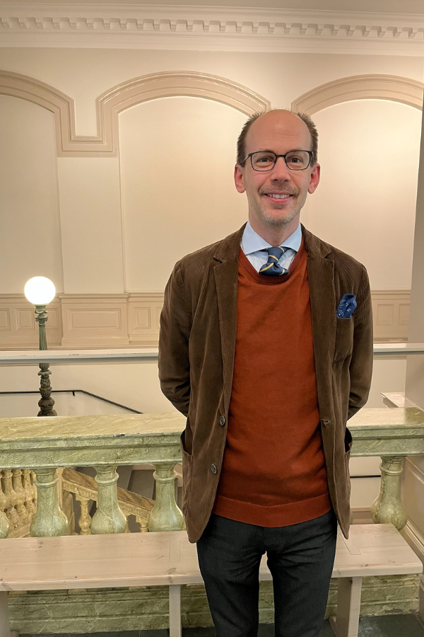 Katedralskolans Axel Hörstedt får Vitterhetsakademiens lärarpris ...